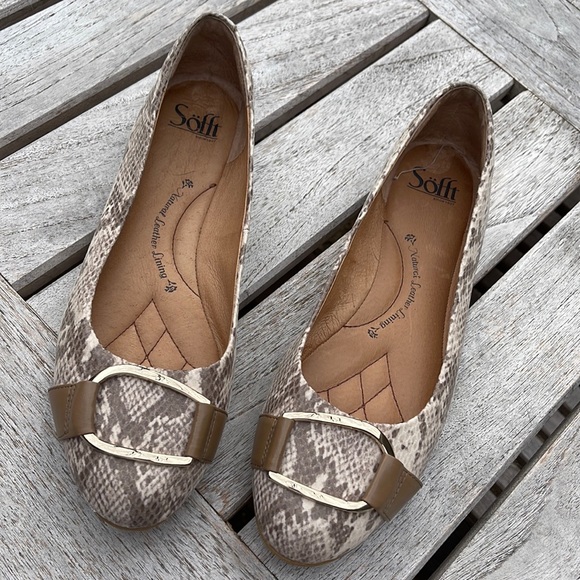 Sofft | Shoes | Sofft Snake Print Comfort Shoes | Poshmark